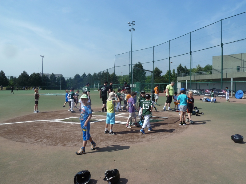 INITIATION BASEBALL - Site officiel des Cougars de MontignySite ...